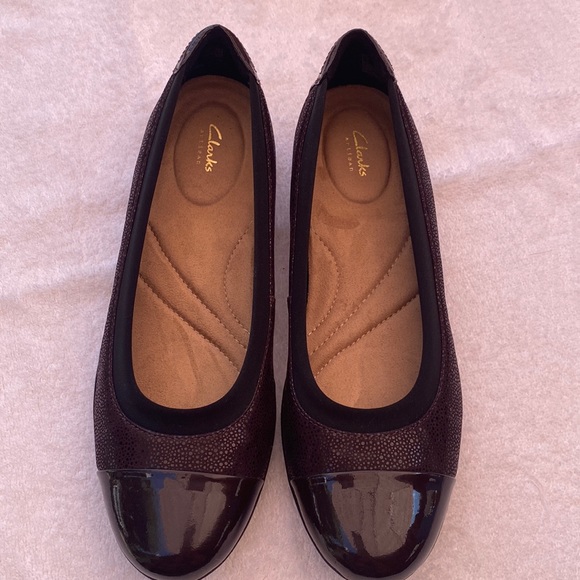 Clarks | Shoes | Clarks Flats | Poshmark